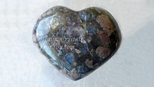 Que Sera Crystals Meaning & Use: Discover Whatever Will Be? - Link Light